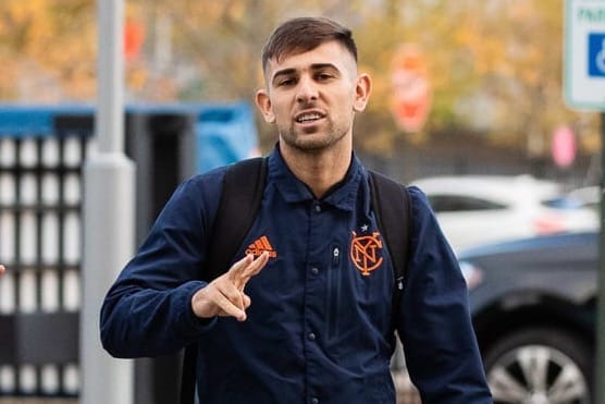 Nicolás Acevedo to Esporte Club Bahia on permanent transfer