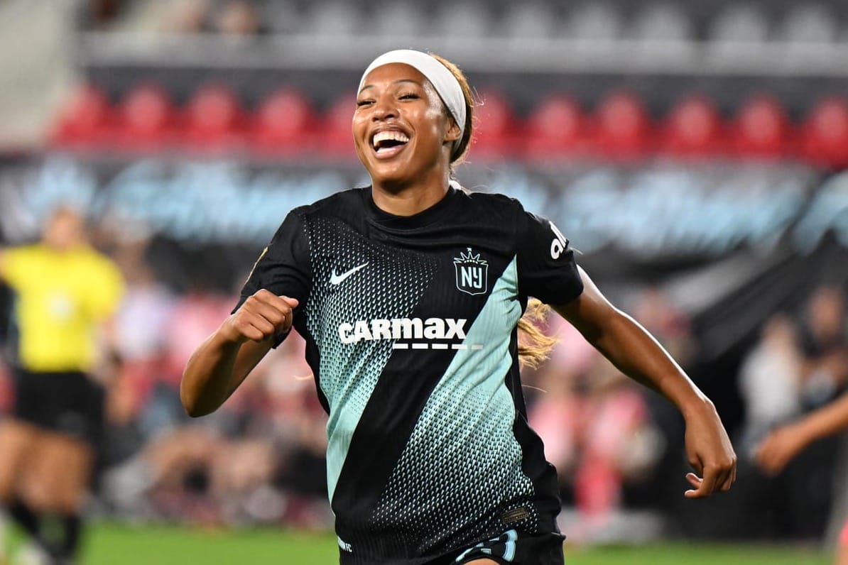 Midge Purce scores in 3-0 Gotham win over Portland