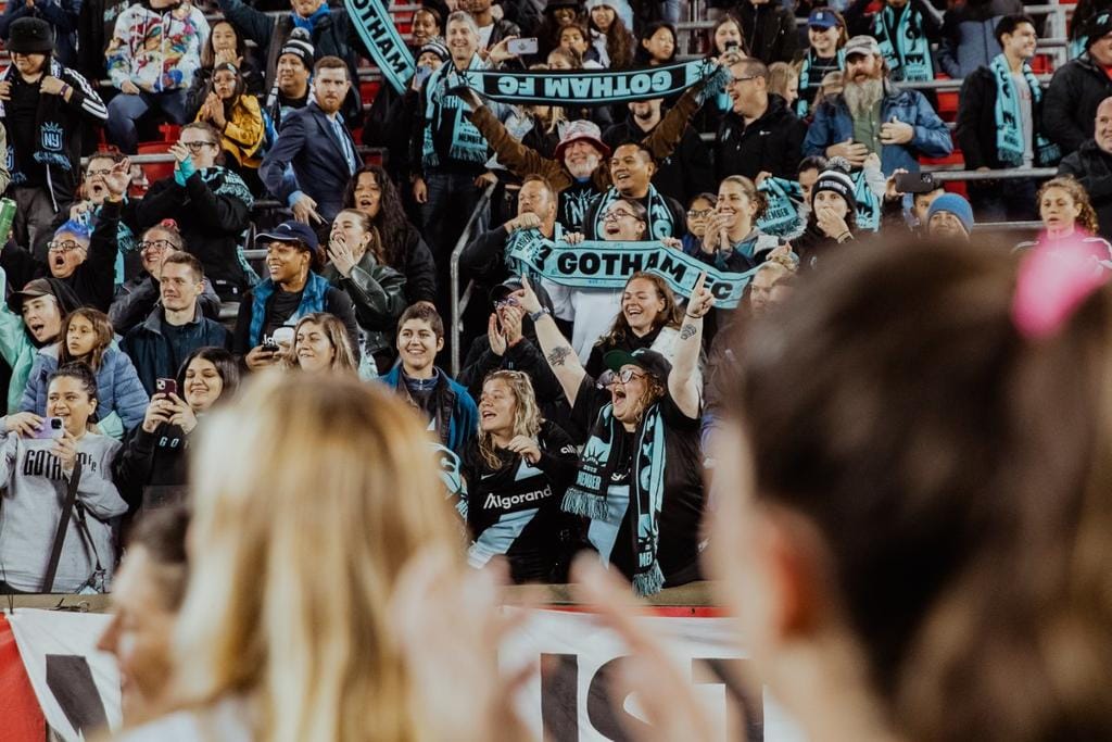 Opinion: Holding the NWSL Championship at a neutral site is short-sighted