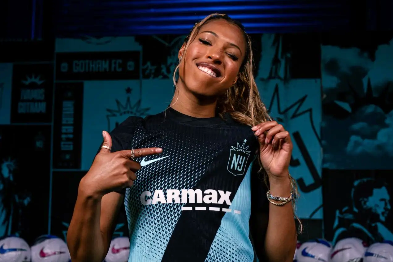 Midge Purce to star in Chicago on Broadway